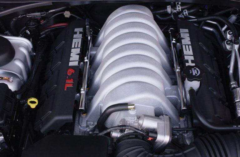 Chrysler 6.1 L Hemi Engine Review - DAVES OIL CHANGE